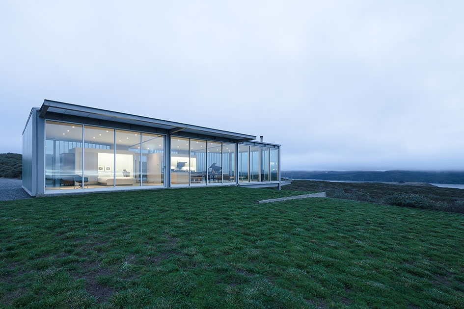 C-Glass House / Deegan Day Design | bausource